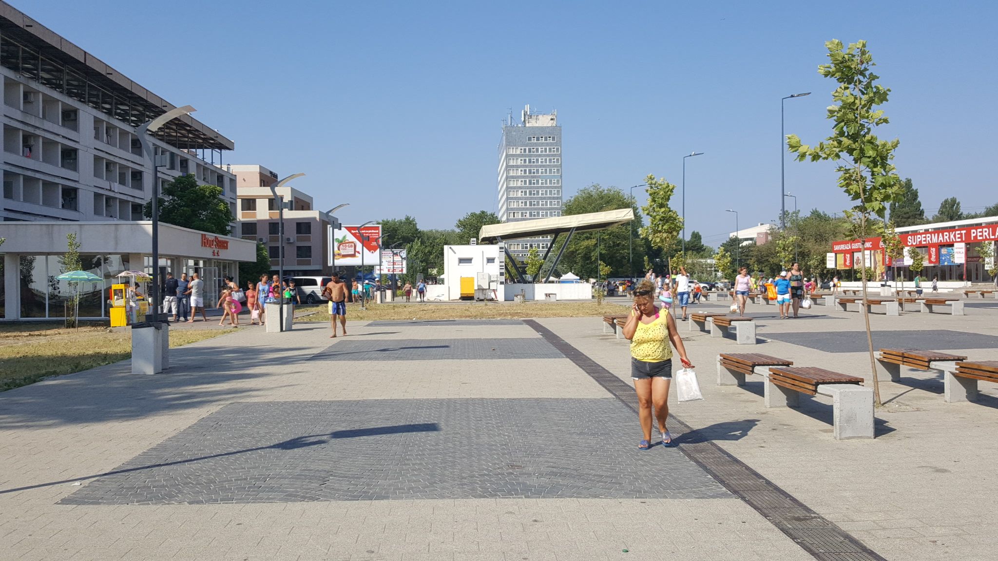 Mamaia – Piateta Perla, colt Parcare Hotel Select 1 B | Seaview Panouri